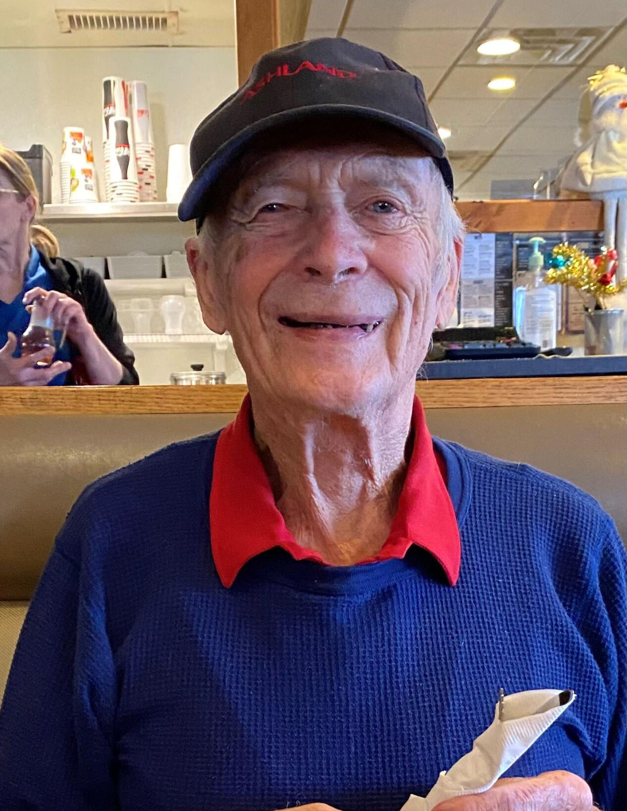 Elroy Howard Olson | Obituaries | hometownsource.com