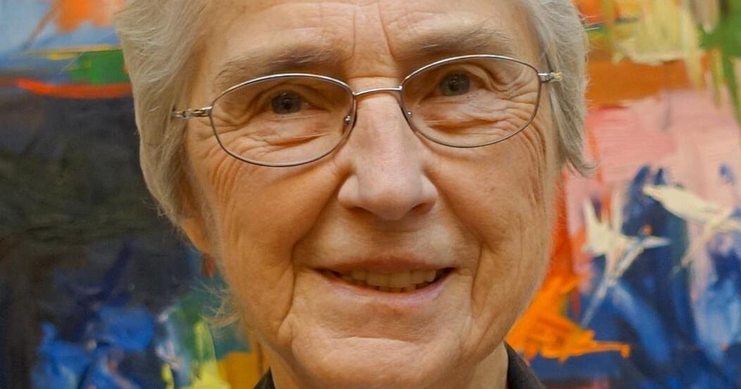 Sister Adeline Kroll | Obituaries | hometownsource.com