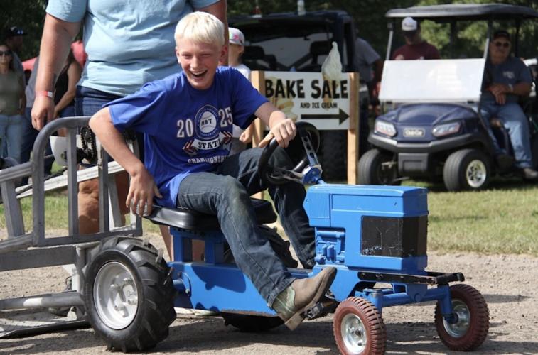 Rice County Farm Show photographs, images hark back in time | APG State ...