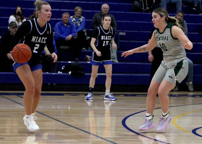 North Iowa's Schroeder, of Caledonia, earns ICCAC player of week honor | Sports | hometownsource.com