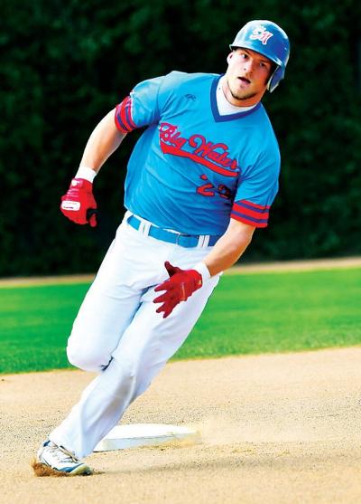 Townball: Monarchs find ‘a little magic’ at state | Sports ...