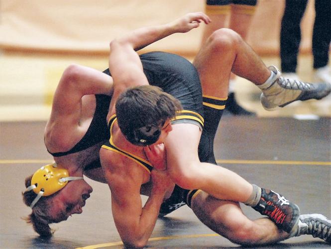 Wrestling preview: South Suburban loaded once again | Apple Valley ...