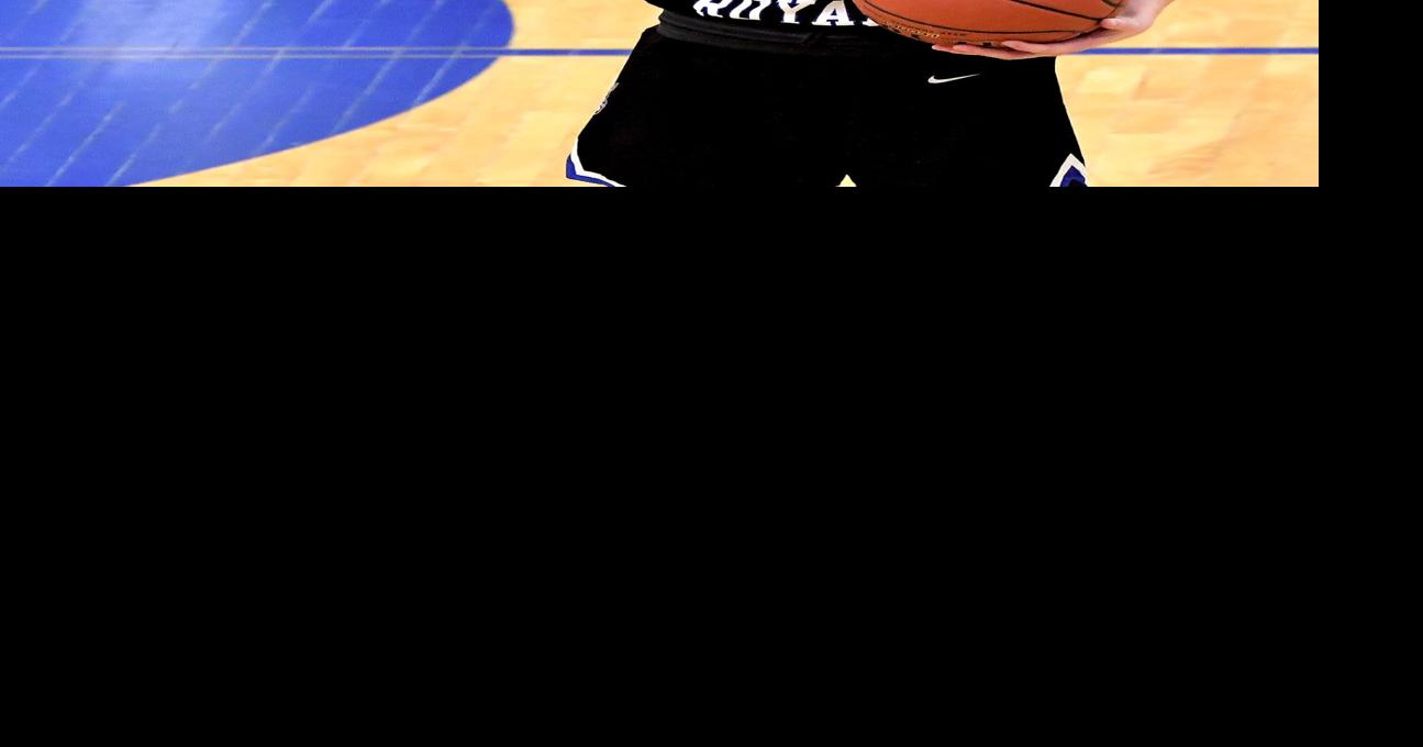 Hopkins girls basketball: Bueckers does ‘amazing’ things in back-to ...