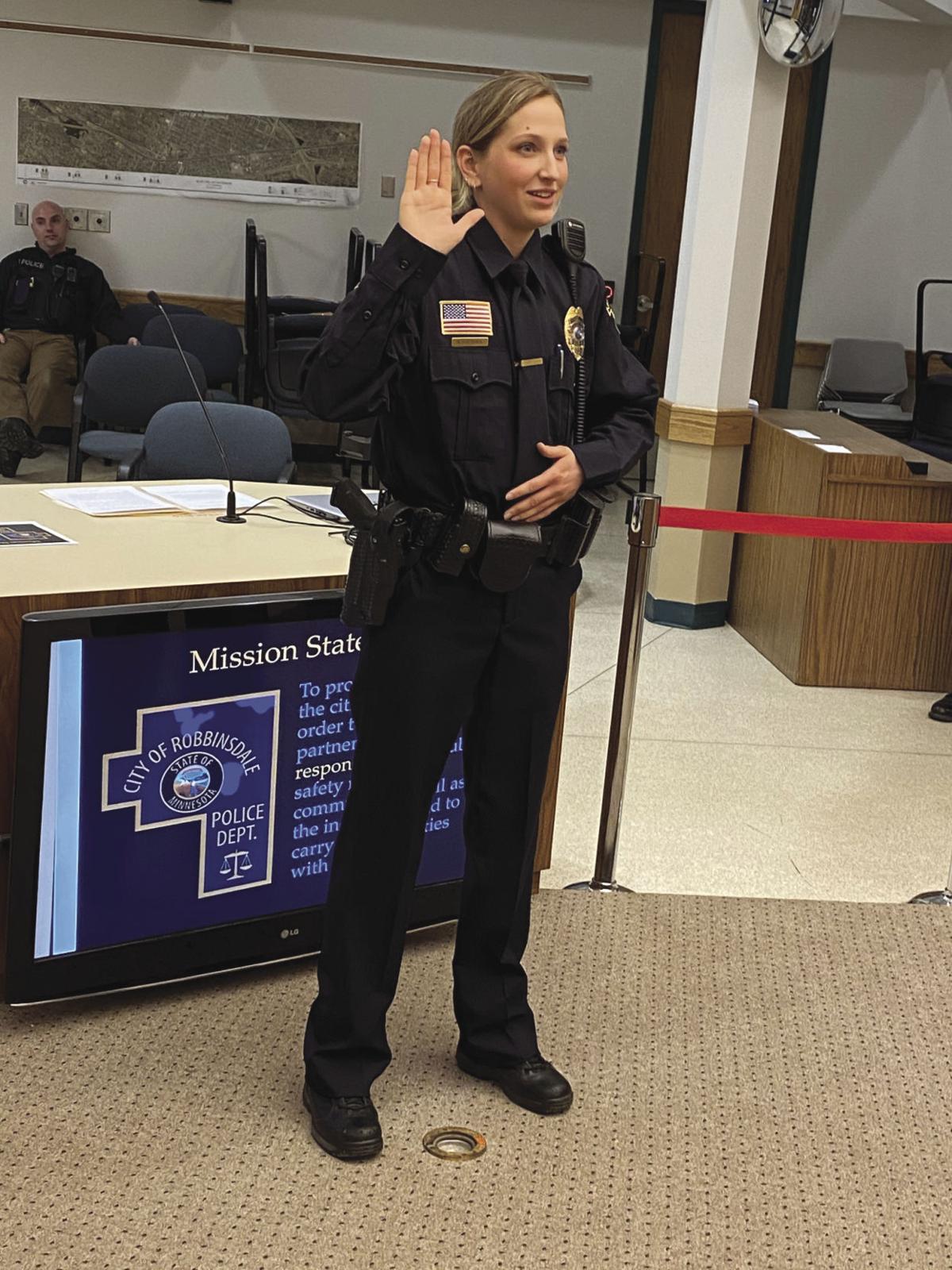 New Robbinsdale officers sworn in | Public Safety | hometownsource.com