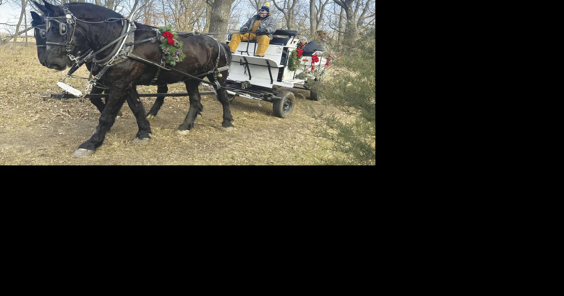 'Visit with Santa' is wagon loads of fun | Monticello Times ...
