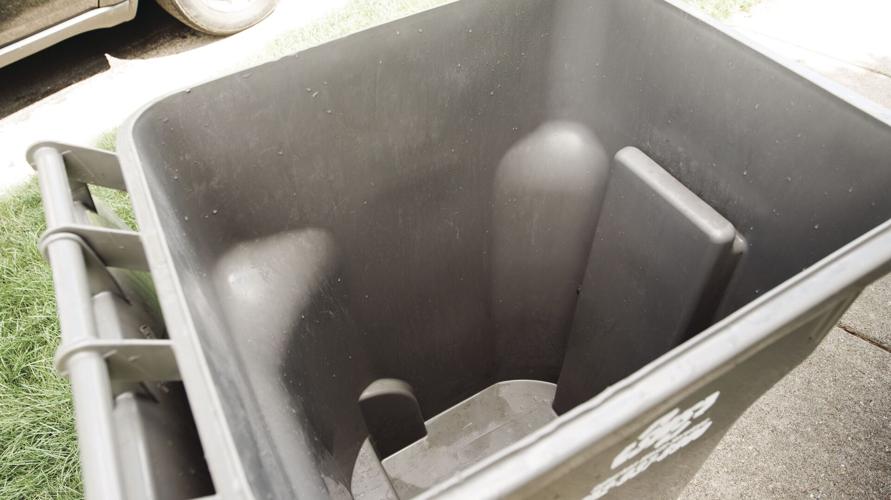Bloomington company brings garbage cart cleaning to you | Bloomington ...