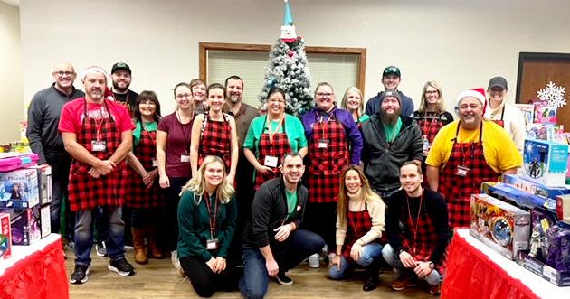 Gifts Anonymous collecting gifts for children in Otsego, Elk River ...