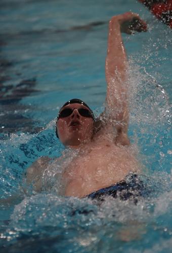 Boys swimming and diving: Ponies place third at section meet | Free | hometownsource.com