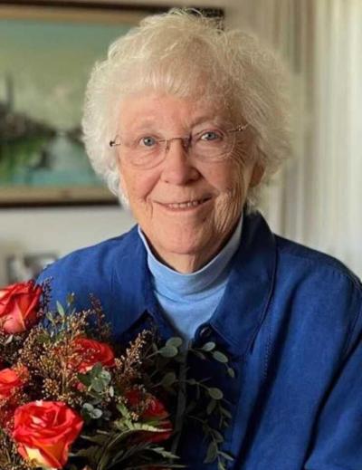 Gloria Karmona Roble | Obituaries | hometownsource.com