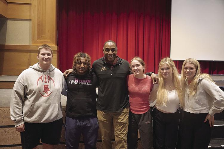 Former NFL player Darrell Thompson: kindness matters | Free ...