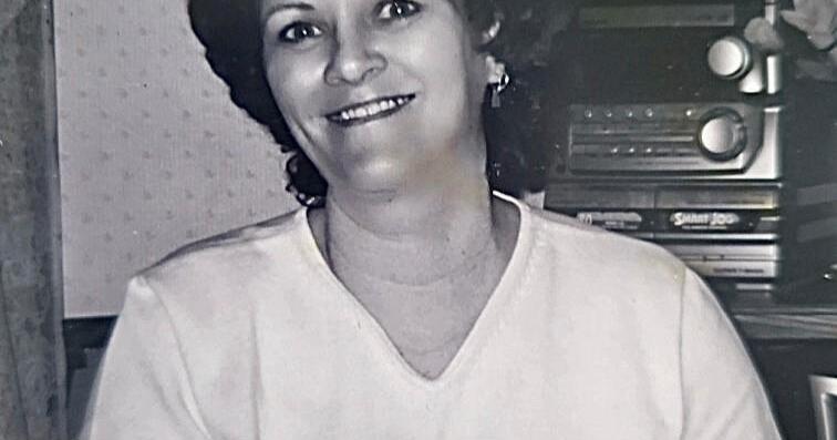 Andrea "Ande" Jewel Armstrong | Obituaries | hometownsource.com