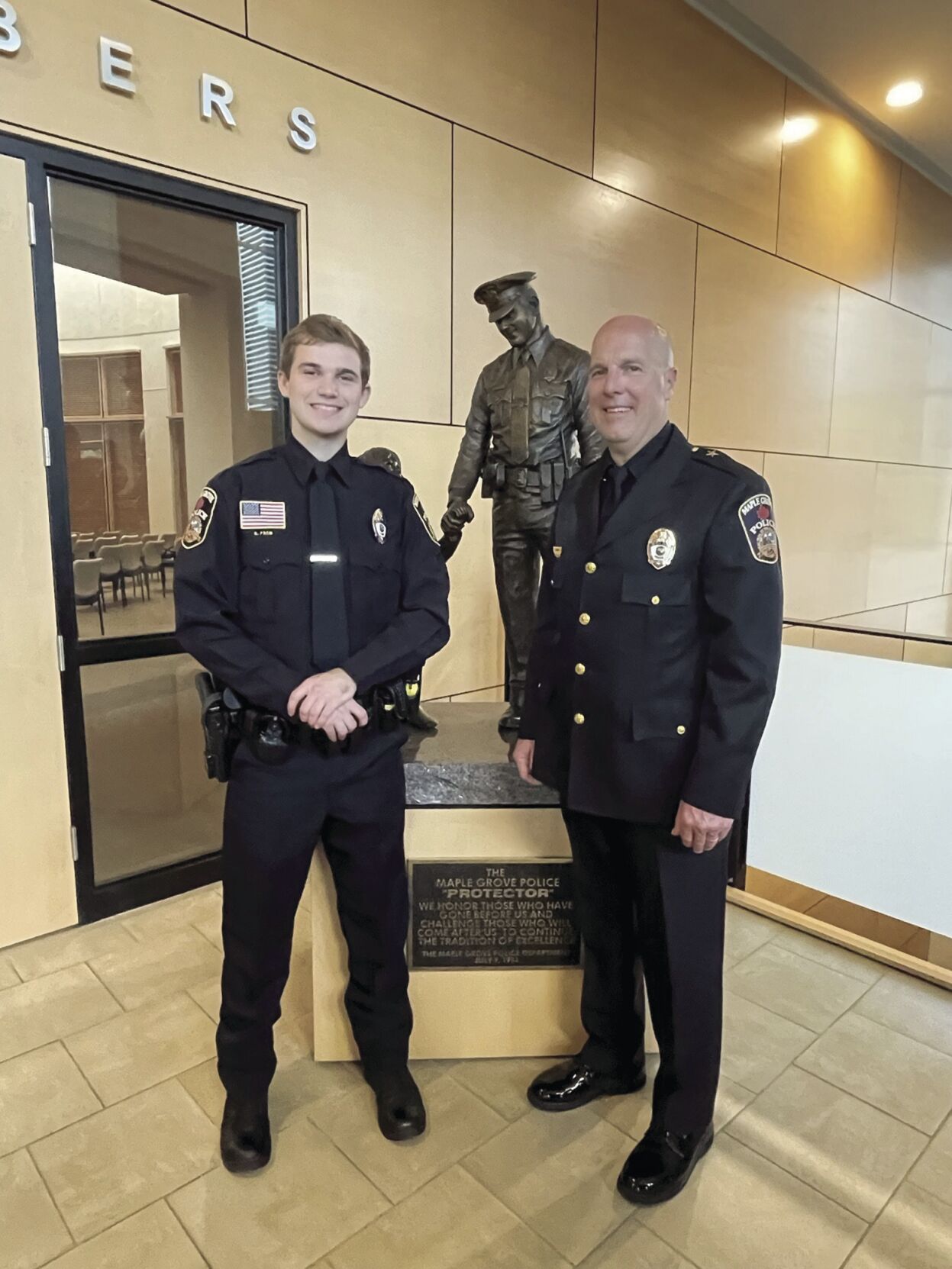 Maple Grove recognizes police officers’ life-saving actions | Local ...