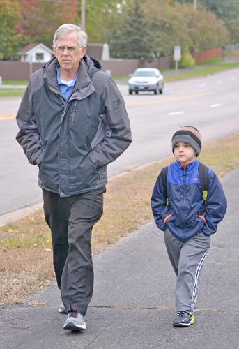 A chilly day to walk, bike to Apple Valley's Greenleaf Elementary ...