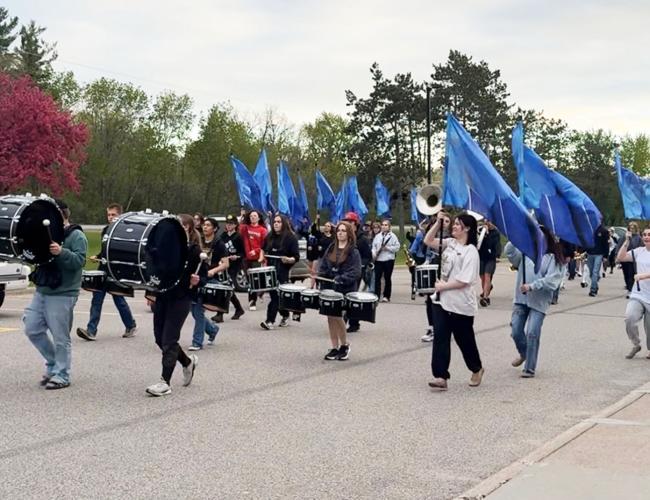 Wolves march to the sounds of ‘Rio’ this summer | Community ...