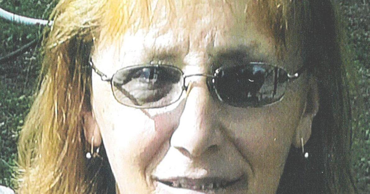 Debra "Deb" Viegut | Obituaries | hometownsource.com