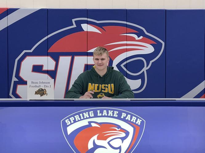 Sports Recap: Blaine dances at ReliaQuestBowl, Anoka-Ramsey hoops fast ...