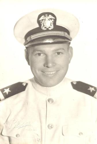 ‘American hero’: Longtime Anoka football coach recalls D-Day experience ...