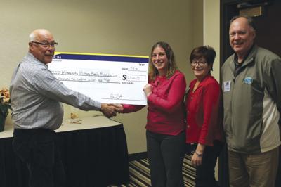 BCBA awards check to military foundation | Business | hometownsource.com