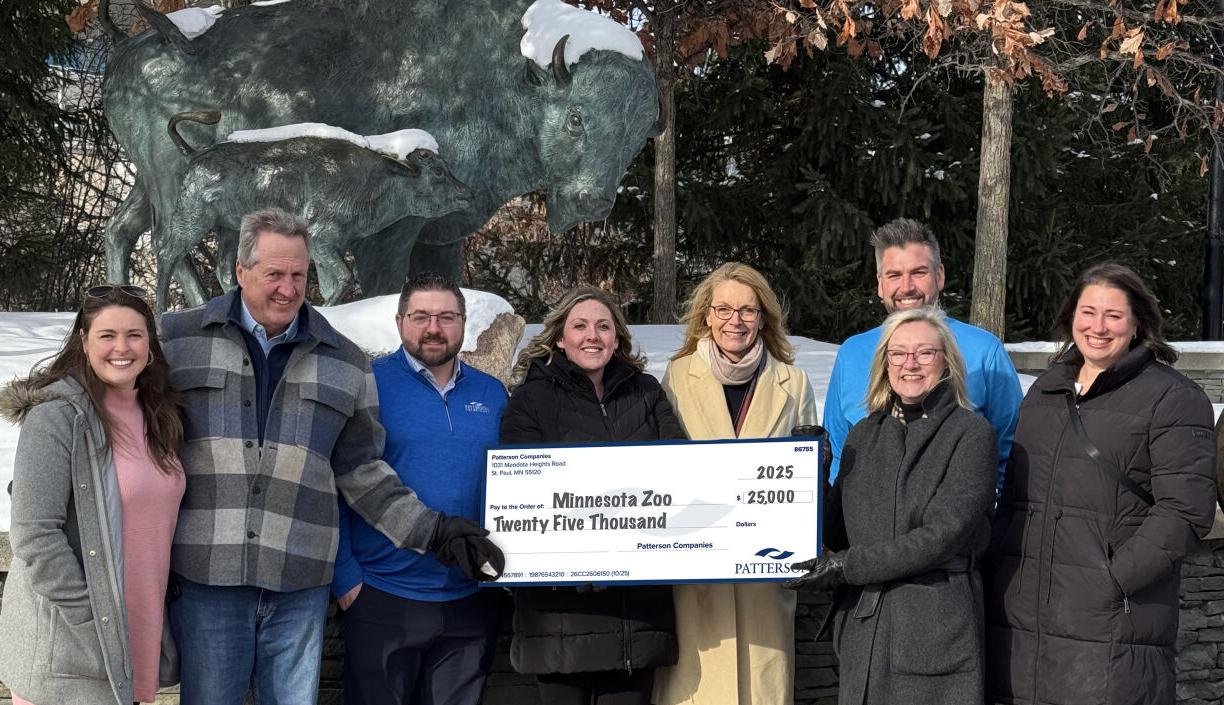 Patterson donates $25K to Minnesota Zoo | Free | hometownsource.com