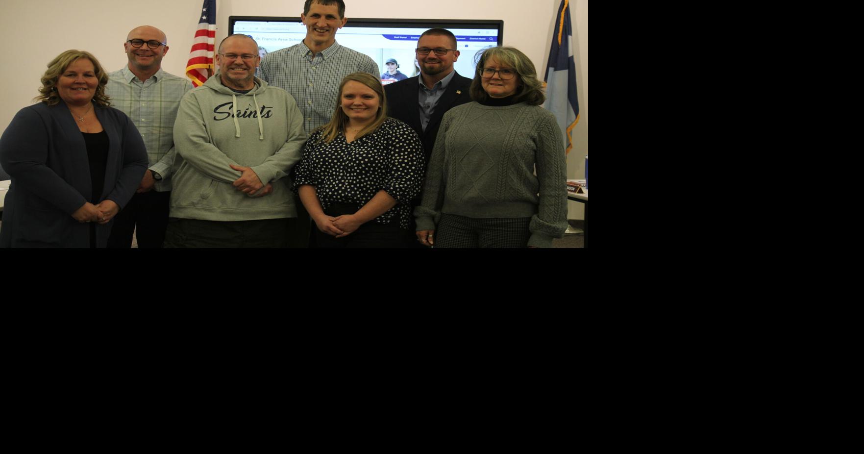 New SFAS Board sworn-in, organized | East Bethel | hometownsource.com