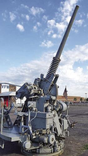VFW displays WWII weaponry | Local News | hometownsource.com