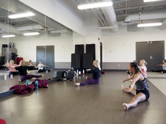 New Coon Rapids dance studio offers flexibility to high-schoolers ...