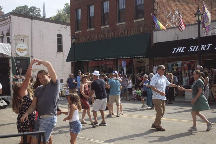 Lift bridge dinner and dance celebrates Chestnut Plaza | Stillwater ...