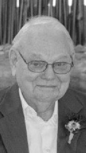 Clarence James Knutson | Obituaries | hometownsource.com