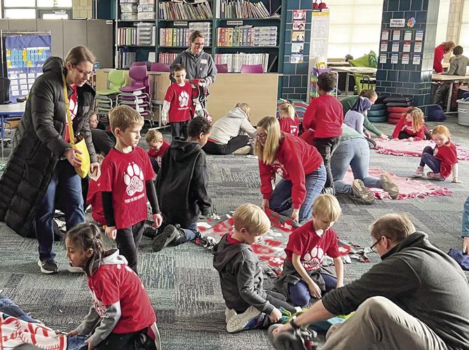 Lakeville's Cherry View students make blankets | Free | hometownsource.com