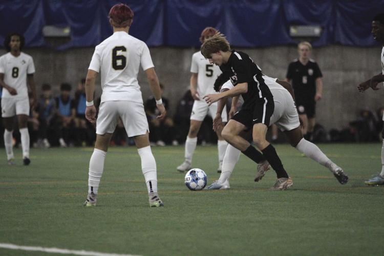 Crimson boys soccer ends year 4th in Class AAA tournament | Sports ...