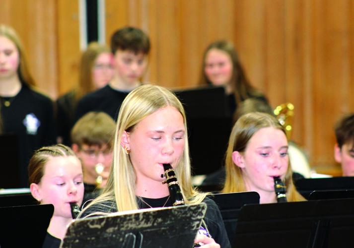 Little Falls Middle School Eighth Grade Band adapts to changing plans ...