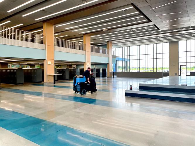 Bright light, flexible spaces: Prairie View Middle School opens | Elk ...