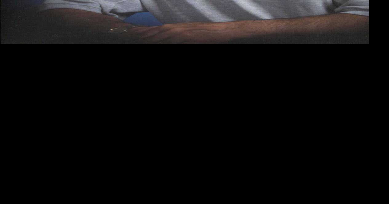 John E. Thomas | Obituaries | hometownsource.com