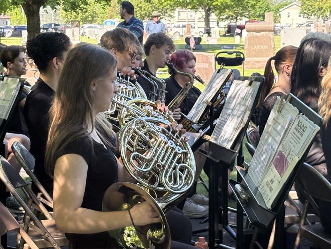 Community gathers for Farmington Memorial Day services | Free ...