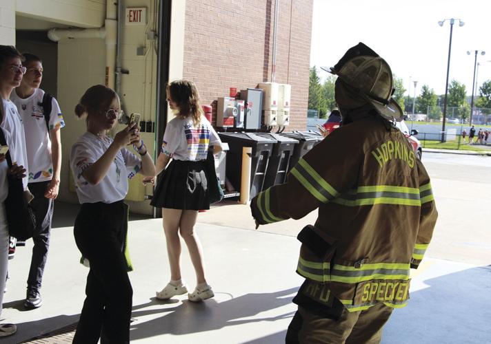 Ukrainian students tour Hopkins | Hopkins | hometownsource.com