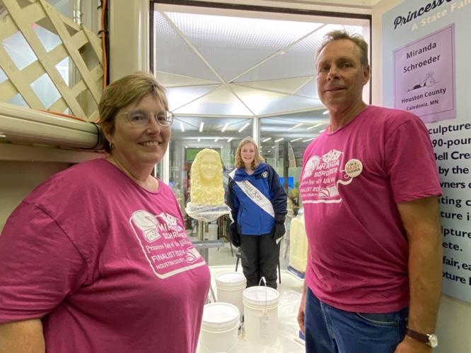 Princess Kay finalist Miranda Schroeder gets carved in butter at MN ...