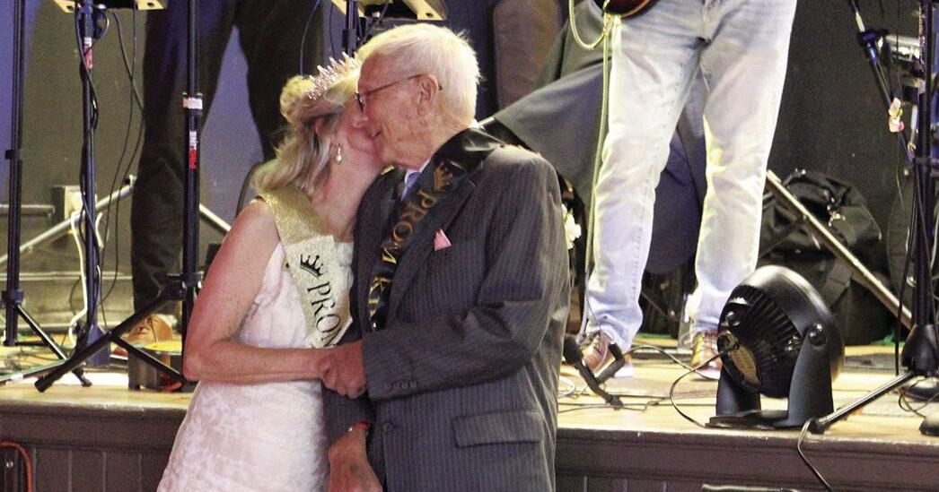 Eden Prairie Schools community danced the night away at 100th ...