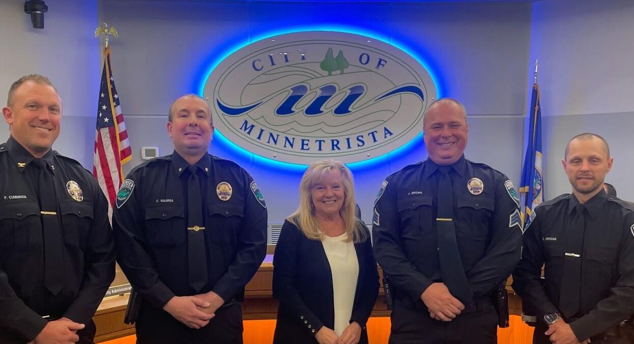 Minnetrista OKs backyard chickens, welcomes new police chief ...