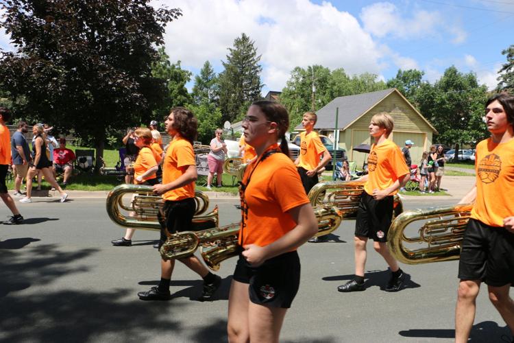 2024 Farmington Dew Days Grand Day Parade delights | Dakota County ...