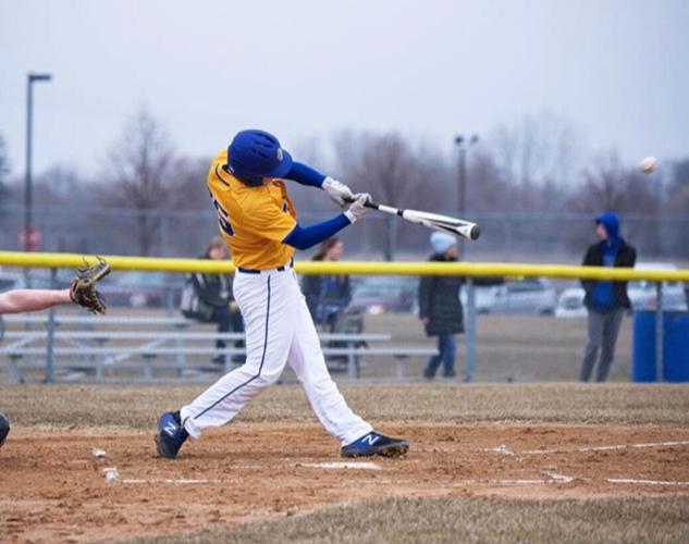 Singing, smarts and state-level sports: Duerr and Merila are STMA’s ...