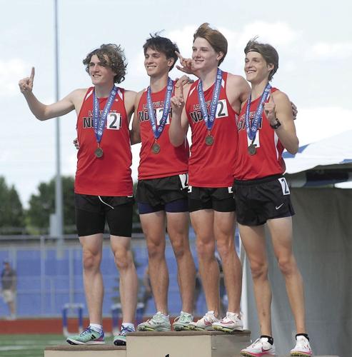 Track: Two Panther relays take first at state | Sports | hometownsource.com