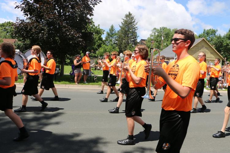 2024 Farmington Dew Days Grand Day Parade delights | Dakota County ...