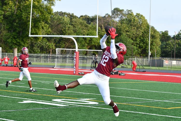 Big plays propel Spartans in football opener | Richfield ...