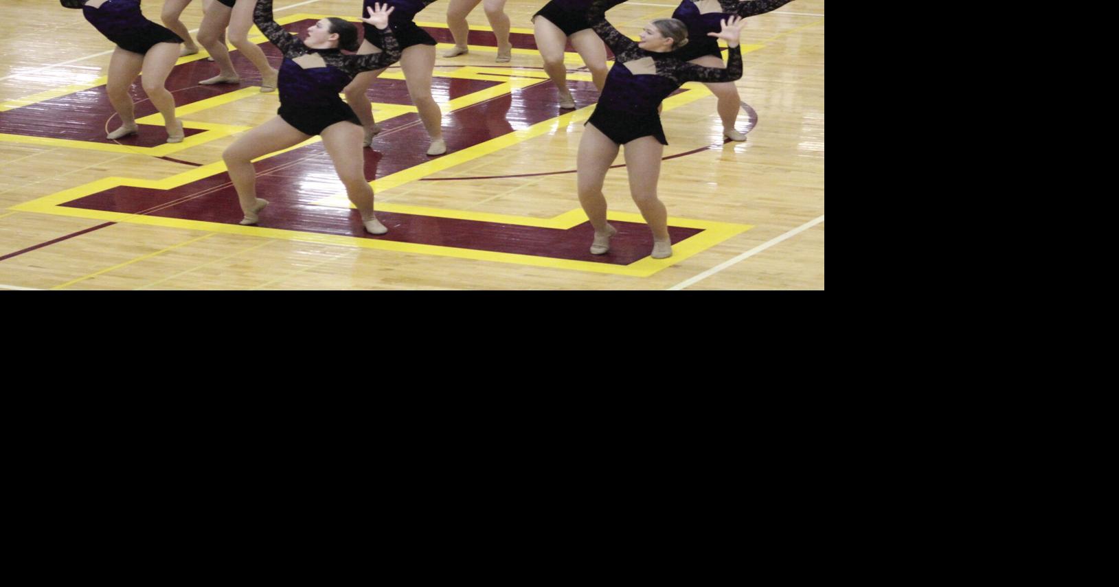 Ranger dance team gets its kicks | Sports | hometownsource.com