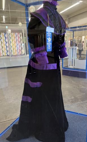 Historic reproduction dress wins a blue ribbon at State Fair | Elk ...