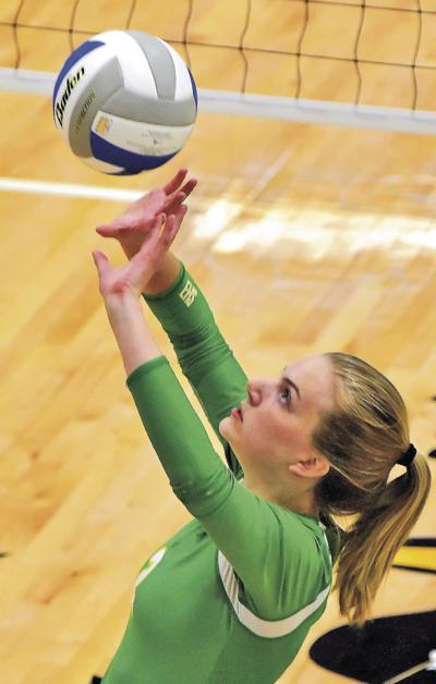Ella Haugen looks forward to second collegiate volleyball season | Sun ...