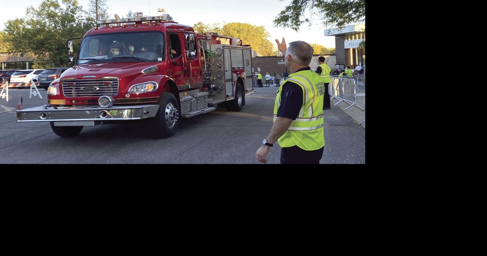 Fun at the firehouse: Minnetonka residents tour new fire and police ...