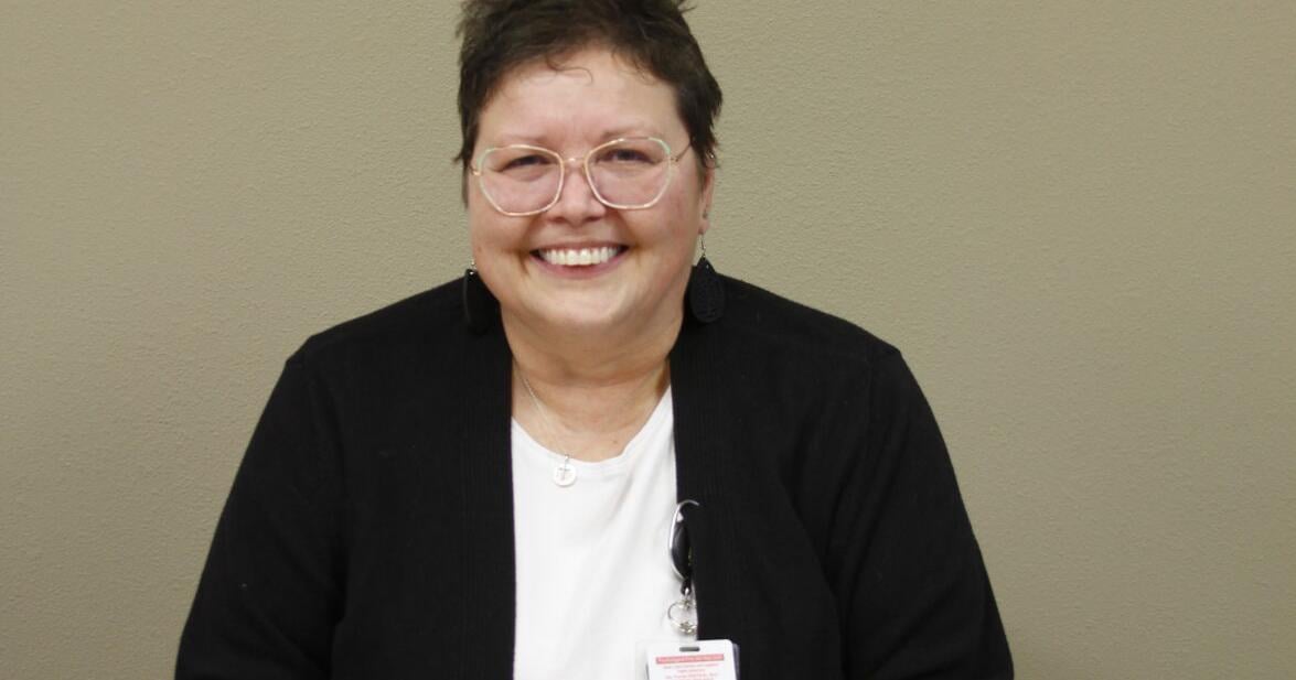 Community Health Worker brings Memory Cafés to Houston County ...