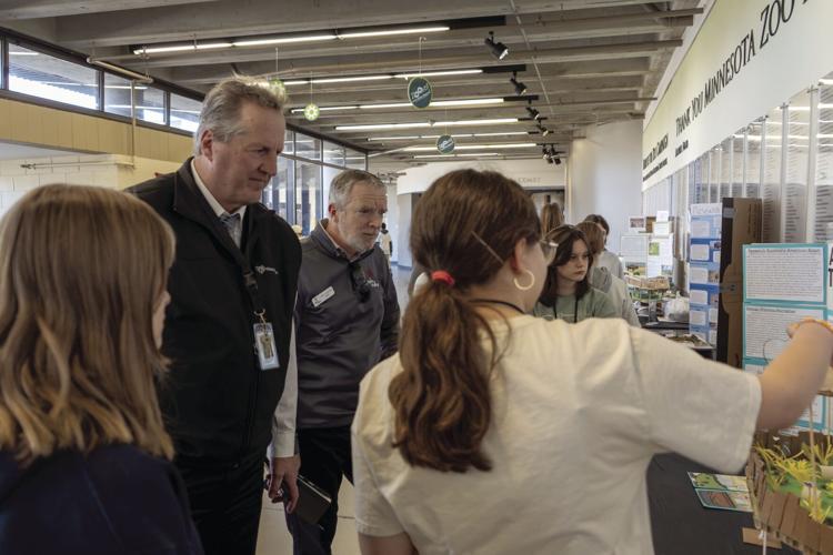 Zoo has record-breaking year | Apple Valley | hometownsource.com