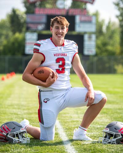 White Hawks gridironers earn academic honors | Sports | hometownsource.com